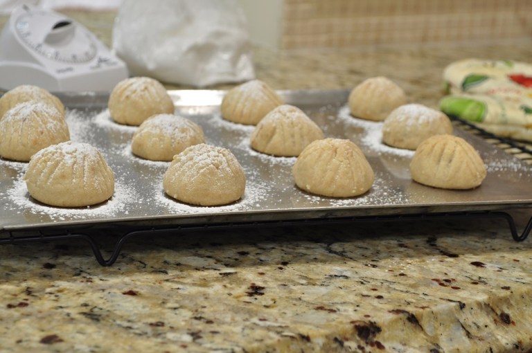 Ma’amoul | The Lass In The Apron