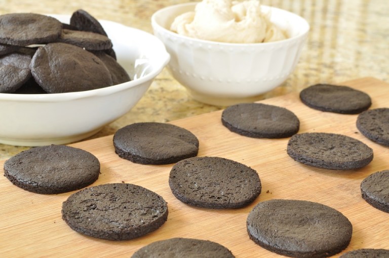 Hydrox Cookie Sundaes with Raspberry-Espresso Hot Fudge | The Lass In ...